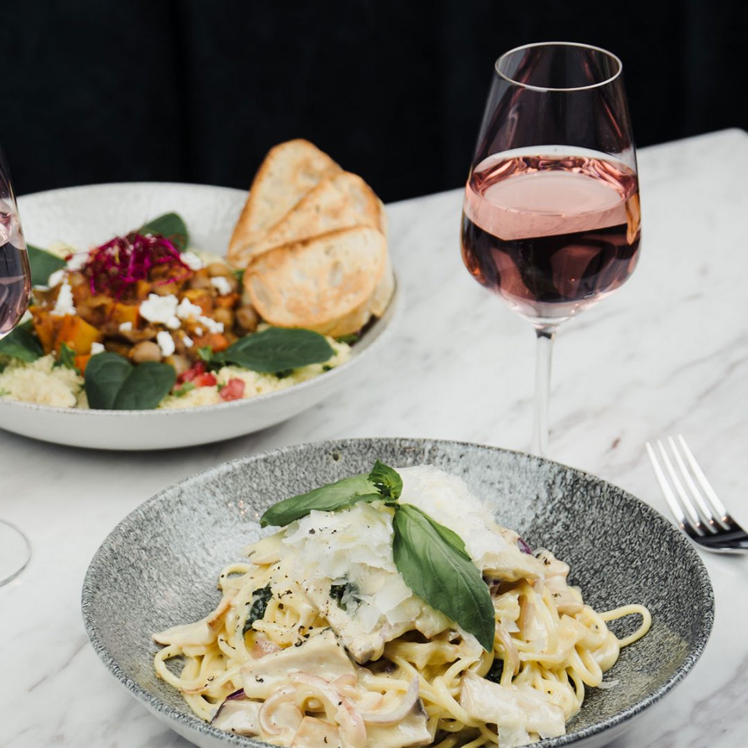 Café au Lait | Coffee, Food & Drinks